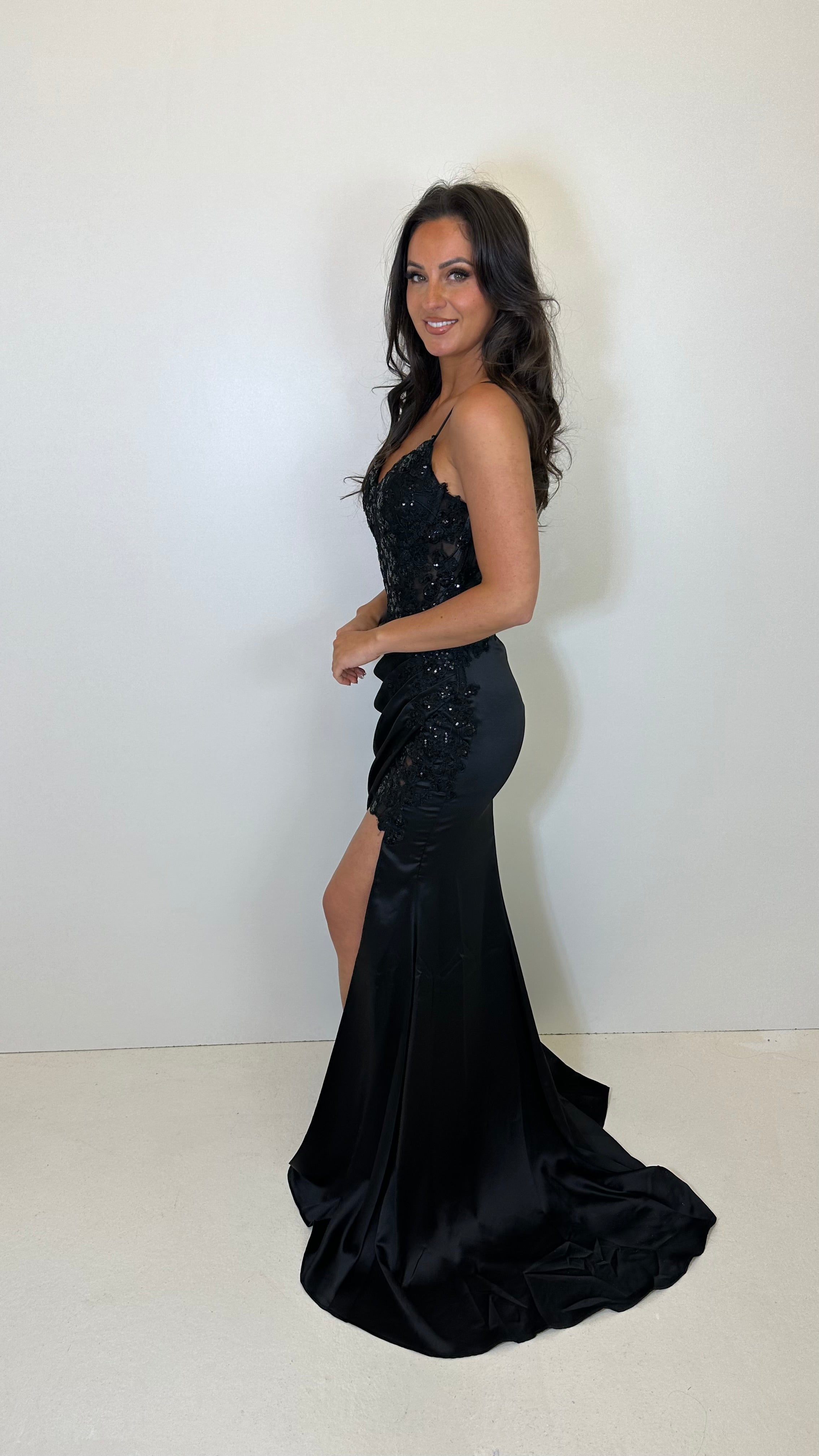 ROSIE'S CLOSET IN STORE – Rosies Closet